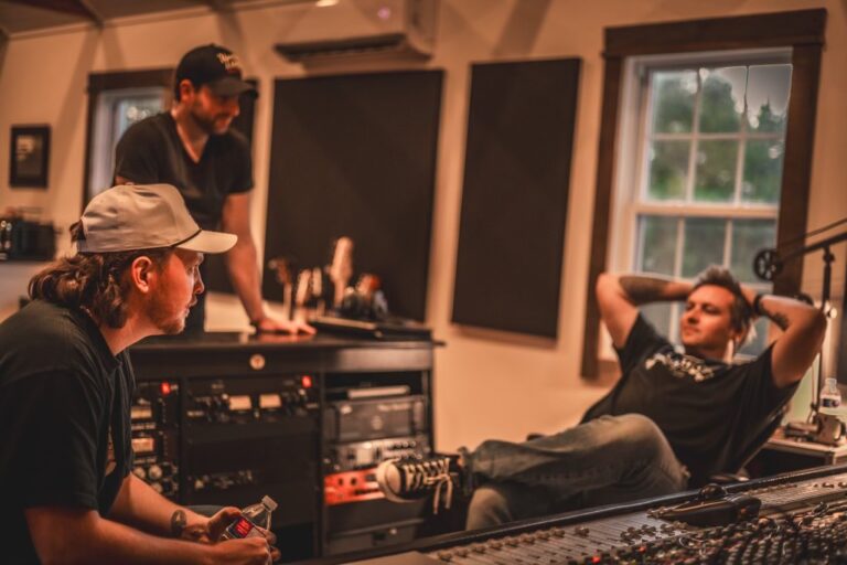 Q & A: Riley Taylor Discusses His New Single "Five Beers From Now ...